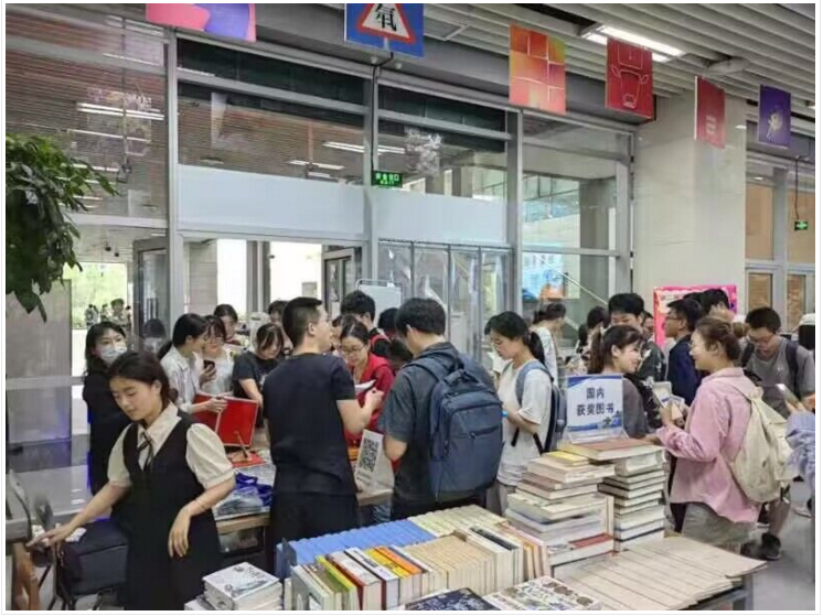 World Reading Day activities held by CQU Library-Chonqqing University